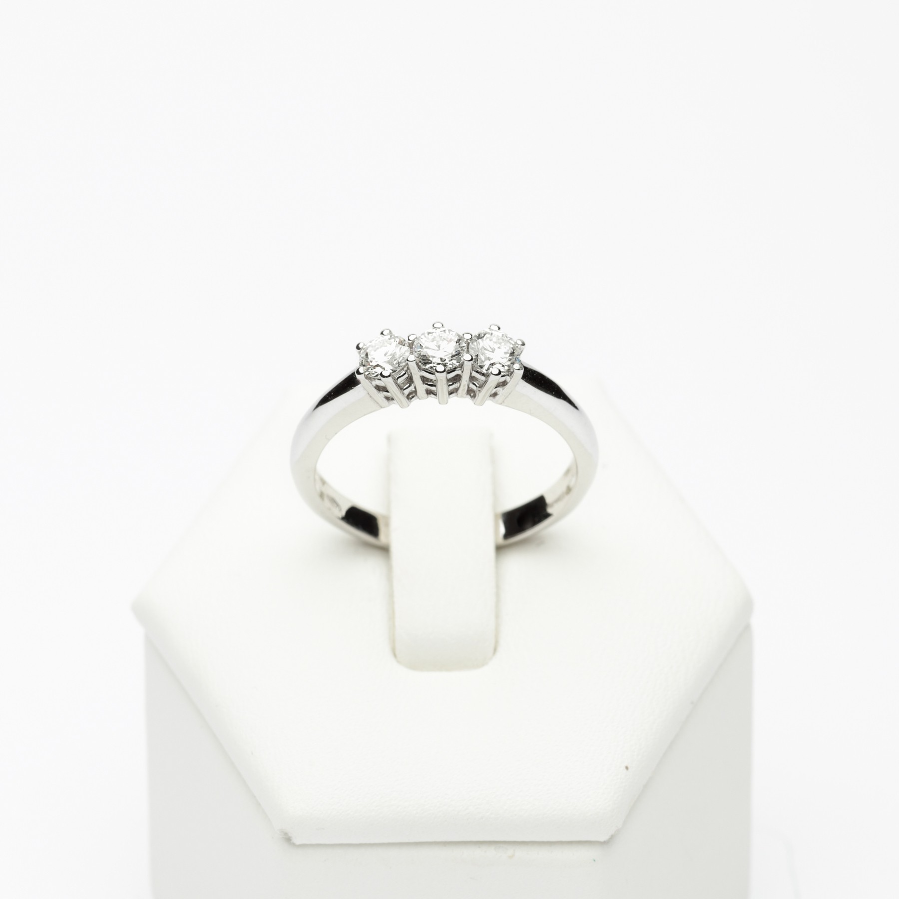 Trilogy | Nicolini Atelier