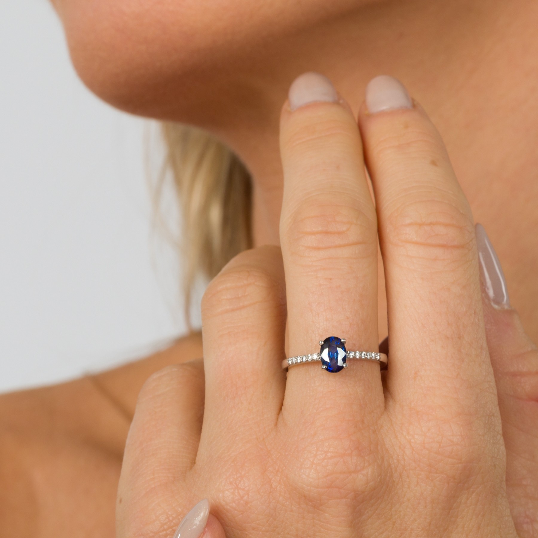 Sapphire ring | Nicolini Atelier